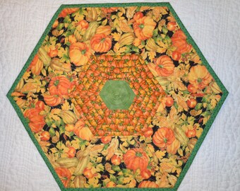 Hexagon table runner | Etsy