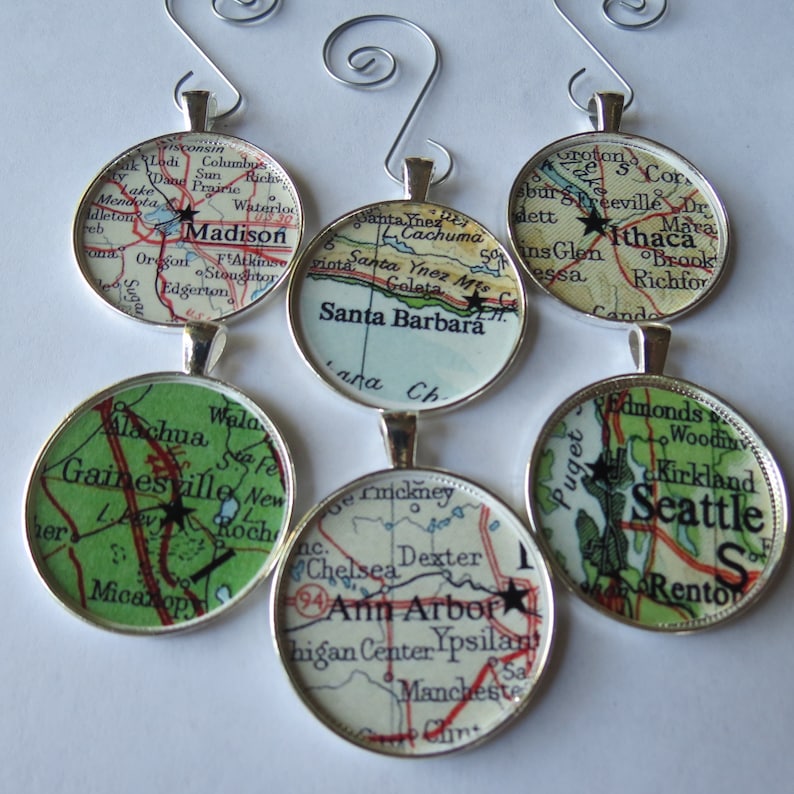 University Map Gift Custom College Ornaments, Alumni Grad ...