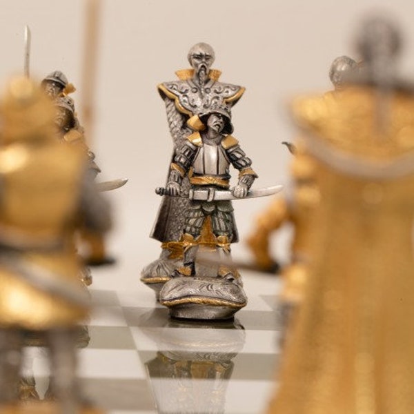 Halo Chess Set - Etsy