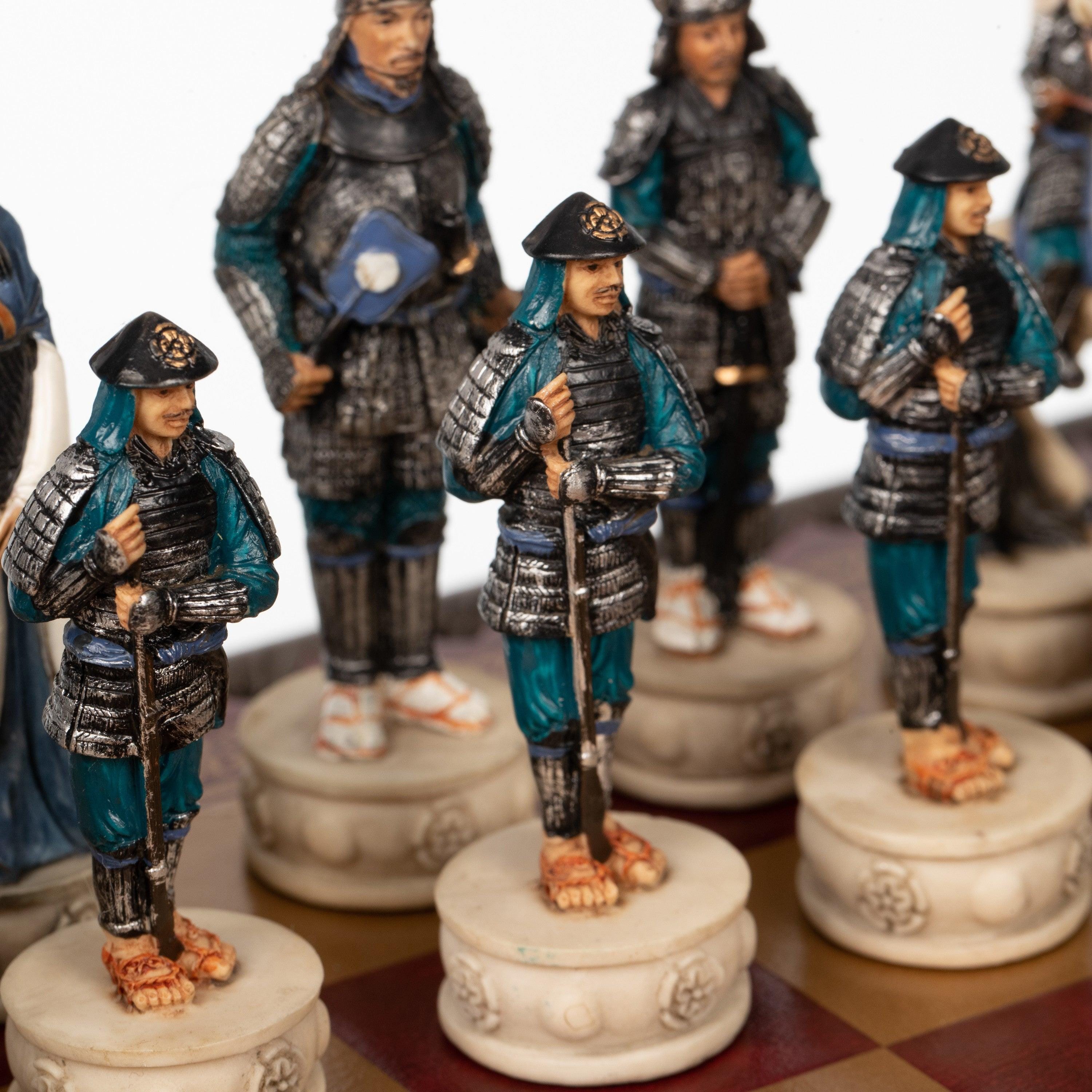 SAMURAI: Handpainted Chess Set With Leatherette Chessboard + Box ...