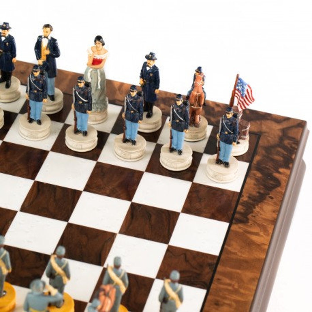 CIVIL WAR: Hand Painted Chess Set With Beautiful Wooden Chessboard-box ...