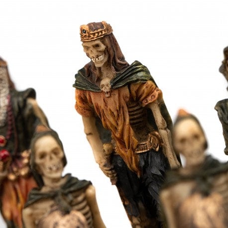 ZOMBIES: Handpainted Chess Set With Leatherlike Chess Board - Etsy