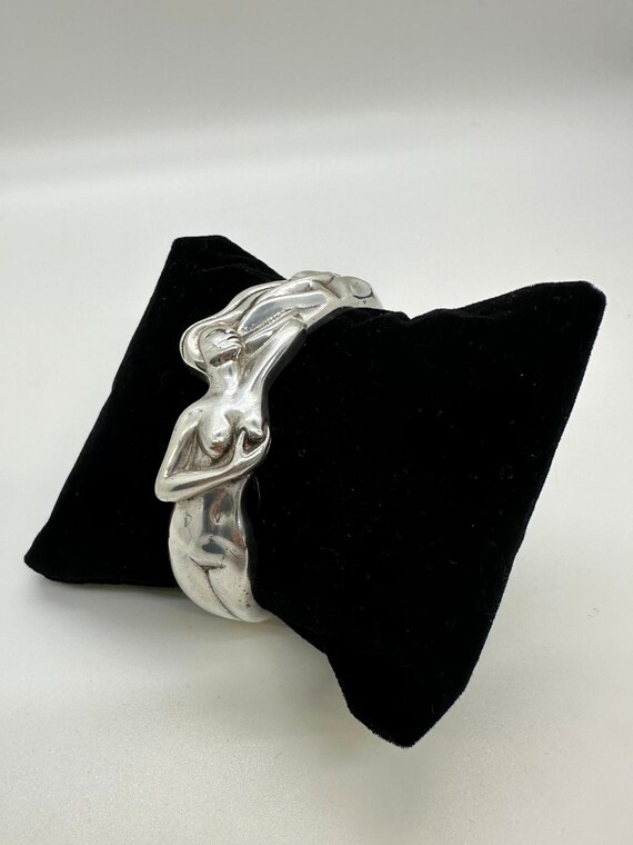 Vintage Sterling Silver Goddess Bangle Bracelet - Gem