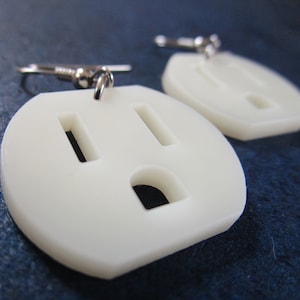 Electrical Outlet Earrings, Power Plug Socket Face, Weird Funny ...