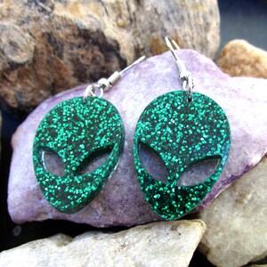 Glitter Green Alien Dangle Earrings, Big Eye Space Aliens Statement ...