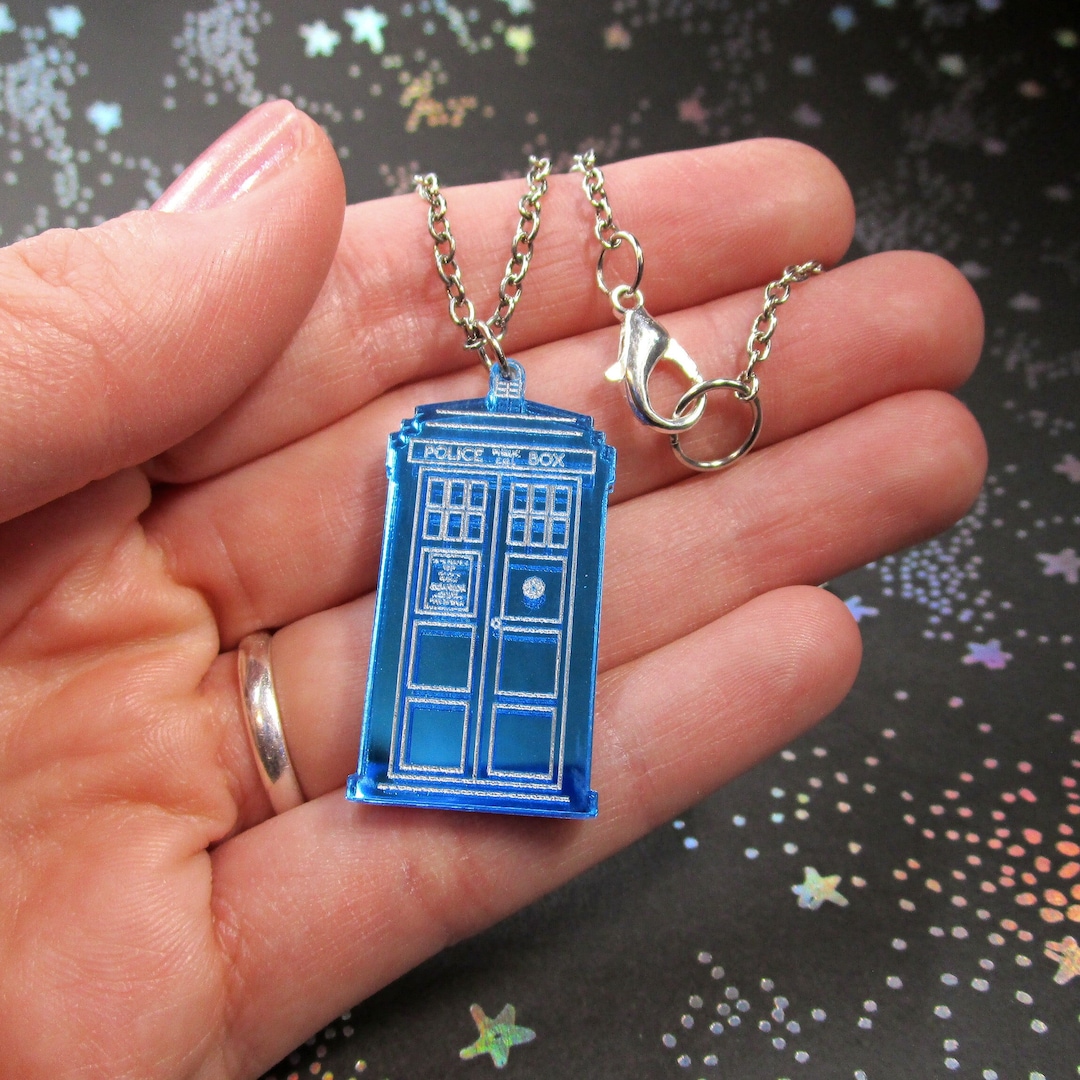 Shiny Blue Police Box Tardis Necklace, Doctor Who Time Machine Chain ...
