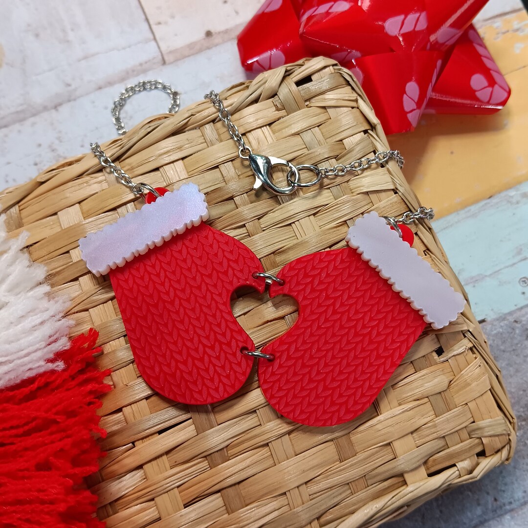 Red Santa Mittens Forming a Heart Christmas Statement Necklace, Winter ...