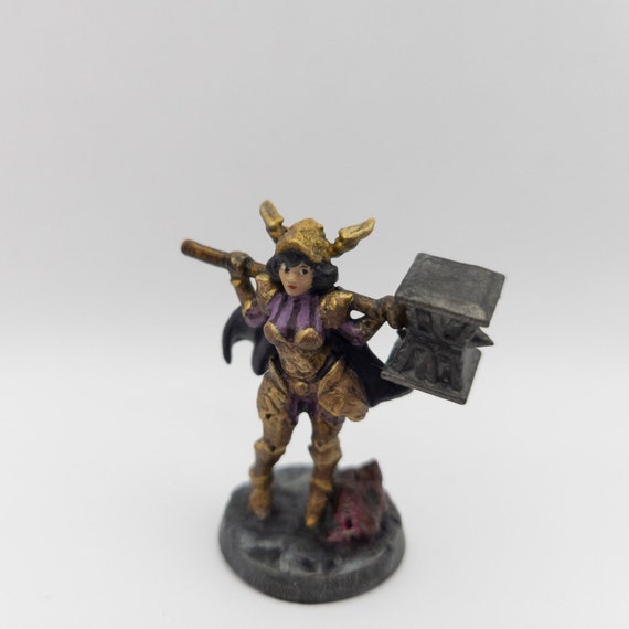 Female Warrior 28mm-32mm Painted Miniature D&D RPG | Etsy