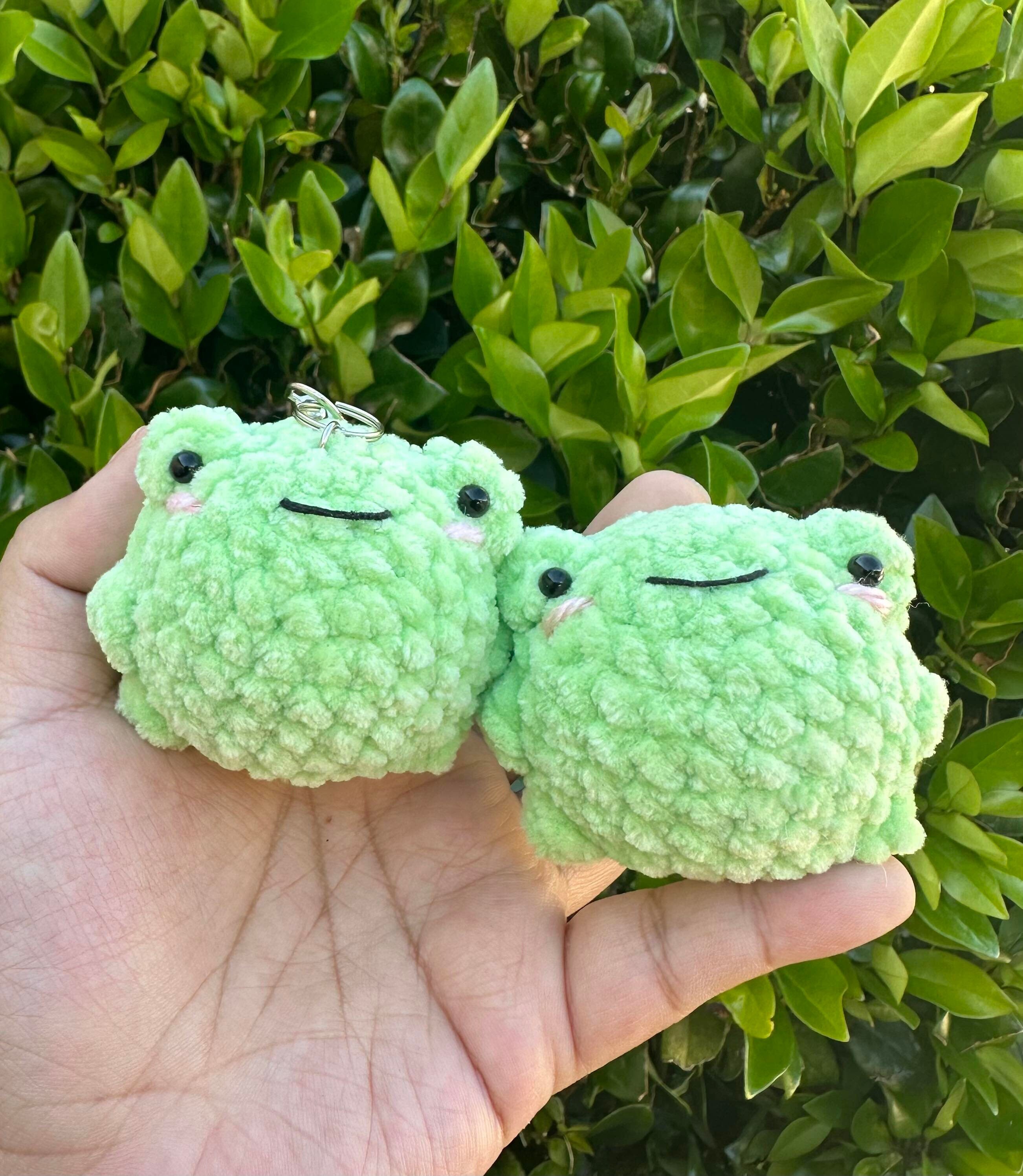 PATTERN: Chonky Frog - Etsy