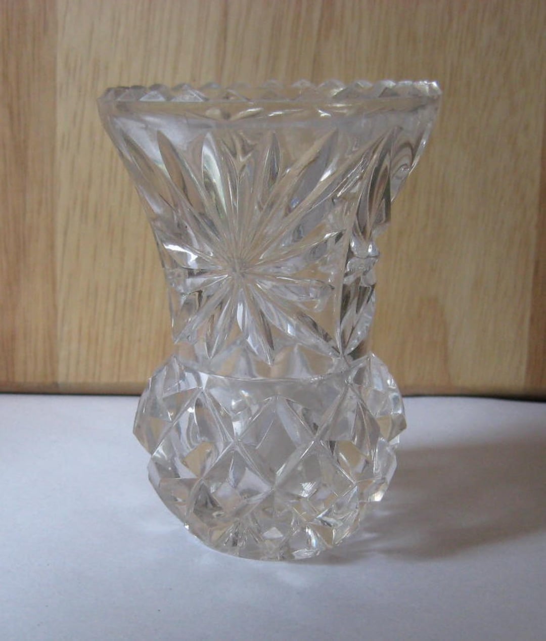 Vintage Sawtooth Edge 24% Lead Crystal Bud Vase Princess House Germany ...
