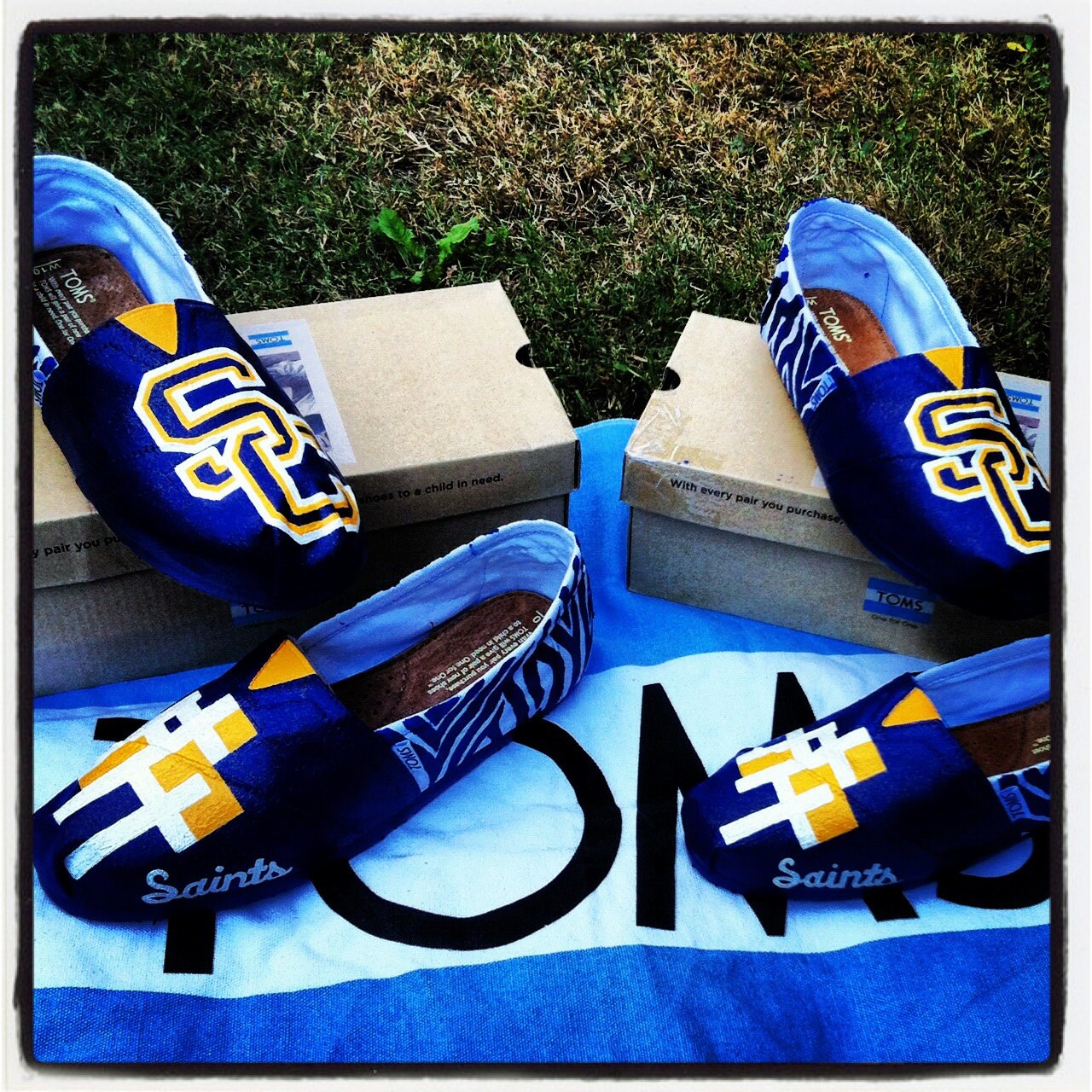Custom TOMS - Etsy