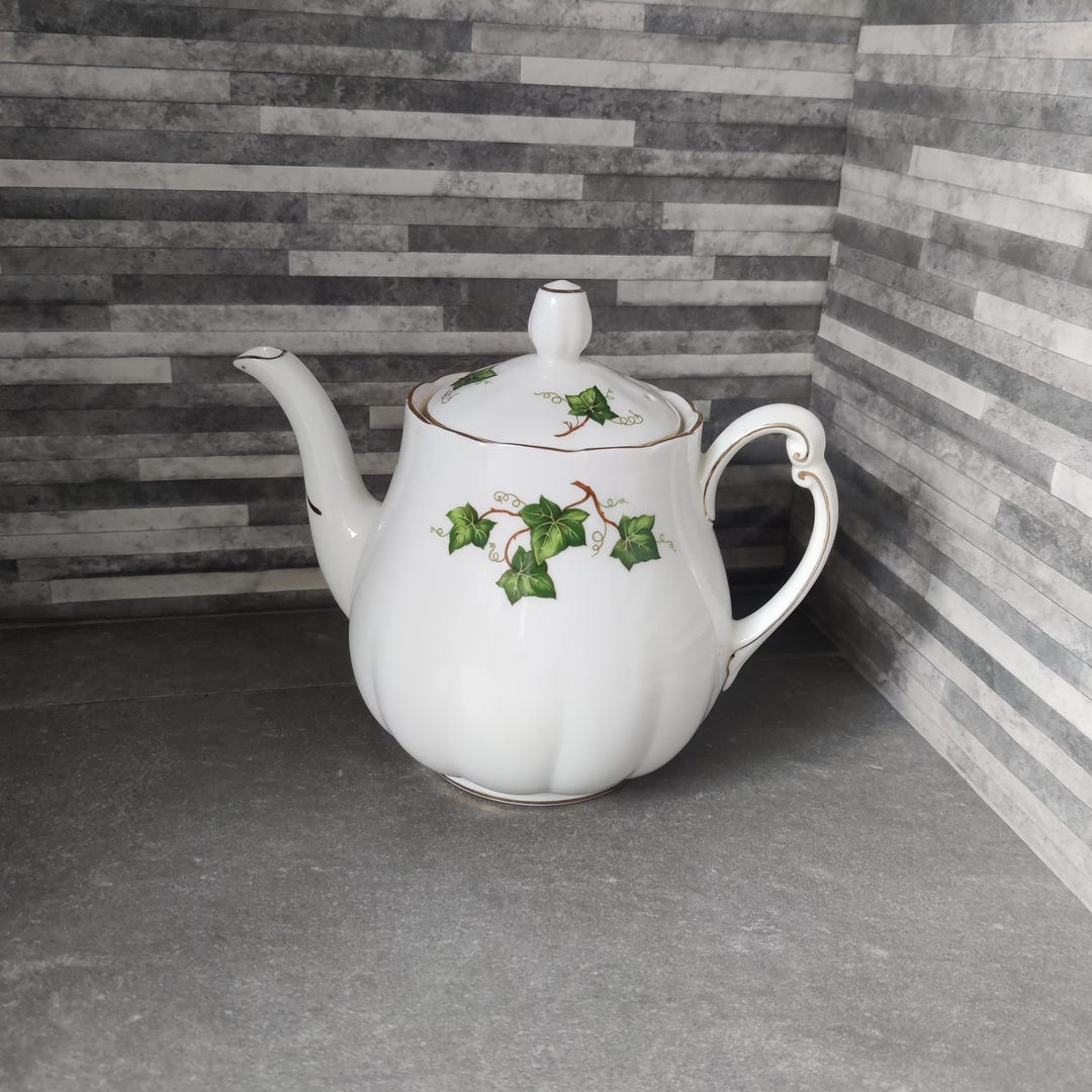 Colclough Ivy Teapot - Etsy