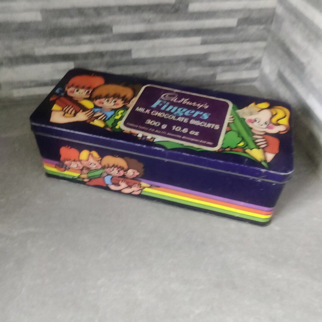 Vintage Cadbury Chocolate Fingers Biscuit Tin, Beautiful Decorative ...