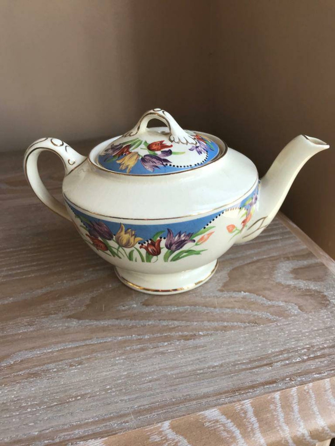 Meakin Tulip Teapot. Made in England. - Etsy