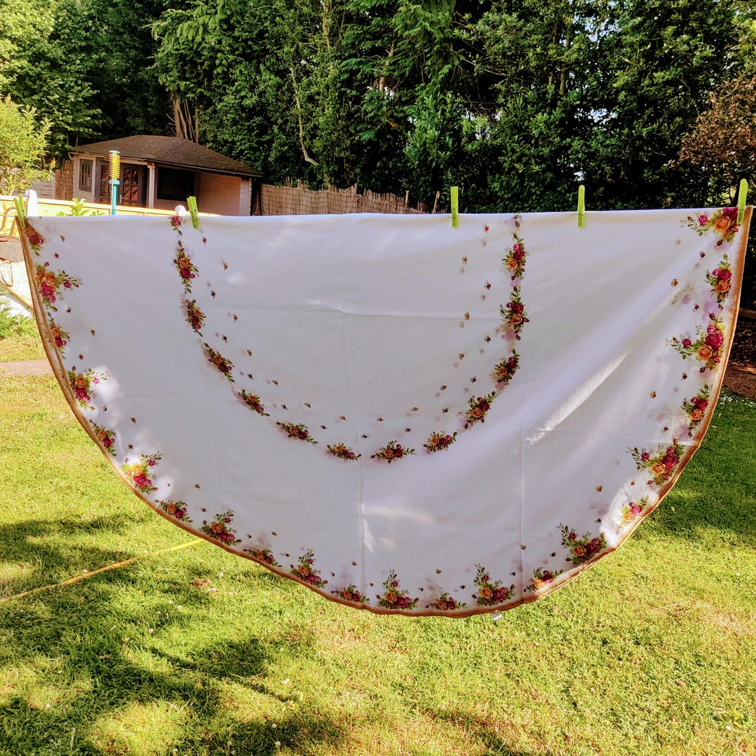 Royal Albert Old Country Roses Large Oval Table Cloth - Etsy