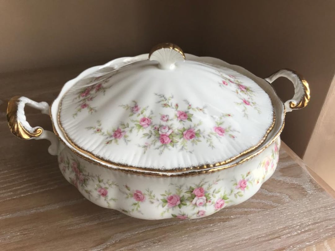 Paragon Victoriana Rose Vegetable Tureen / Serving Dish, Vintage ...