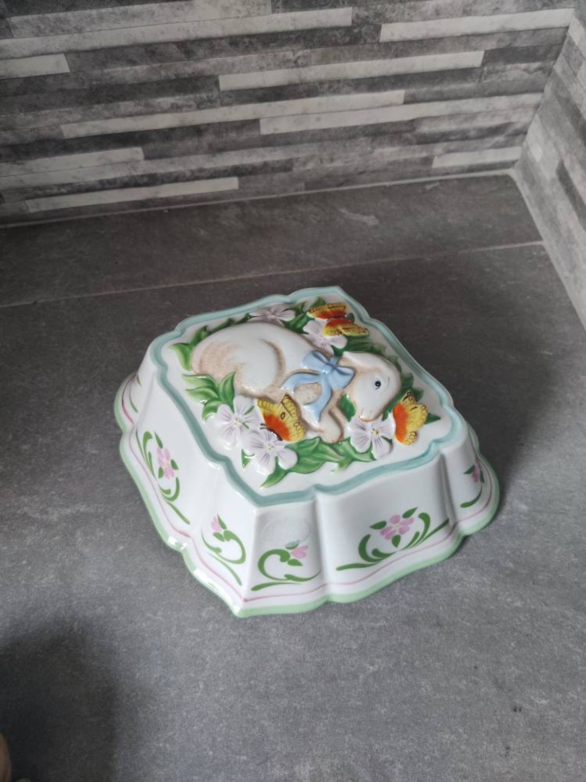 The Franklin Mint “le Cordon Bleu” 1986 Ceramic Sheep / Lamb Mold - Etsy UK
