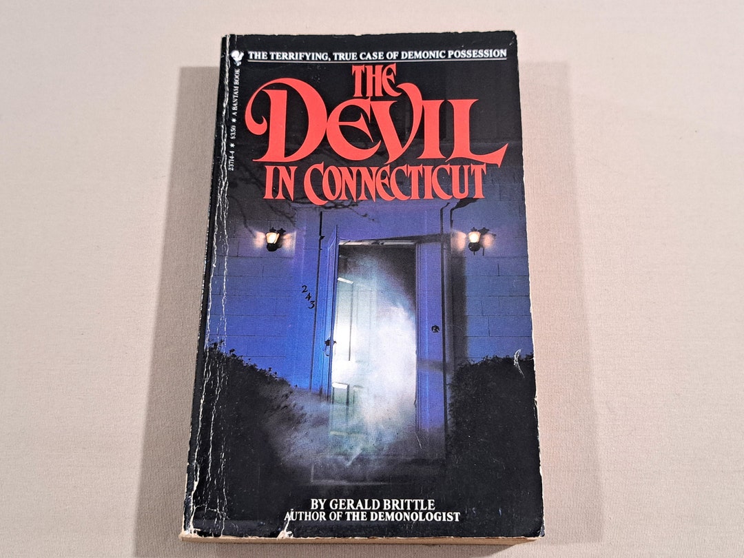 Vintage 80's Horror Non-fiction Paperback, "the Devil in Connecticut ...