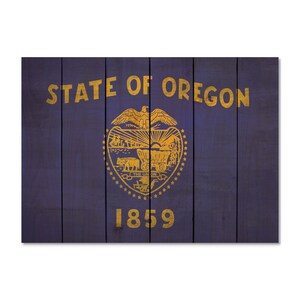 Oregon State Flag on Wood Pallet / Oregon Flag Print / Oregon Wall Art ...
