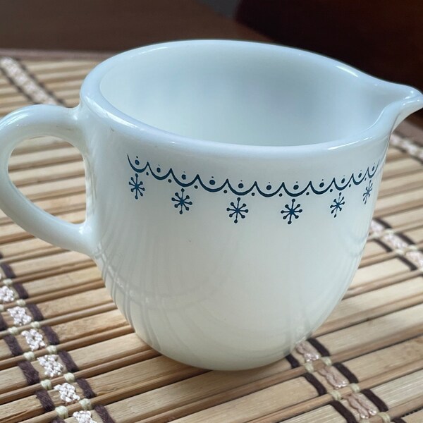 Snowflake Pyrex - Etsy