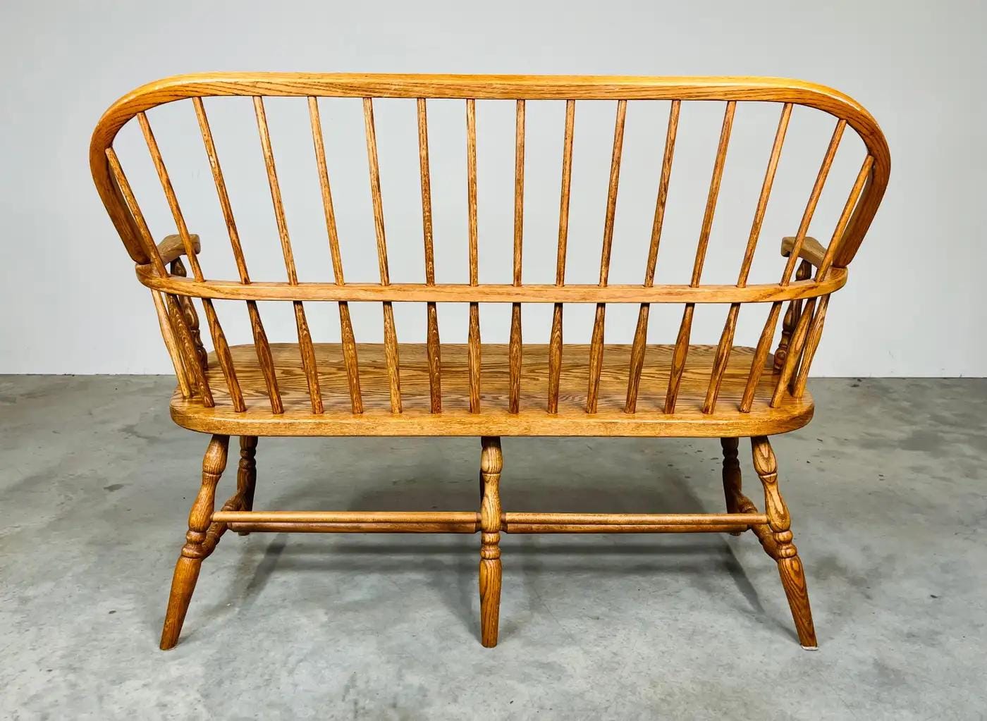 Vintage Oak Windsor Spindle Back Prosper's Bench or Settee 1970s - Etsy