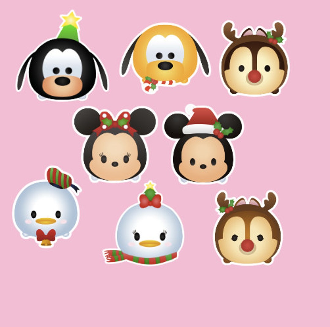 Tsum Tsum Christmas Mickey Mouse and Friends - 16 Cupcake Toppers ...