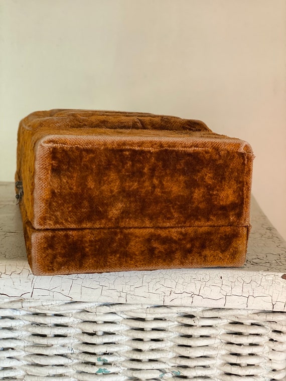 Antique velvet box - Gem
