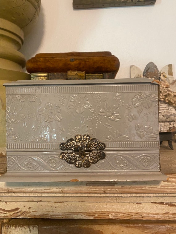 Antique celluloid box - Gem