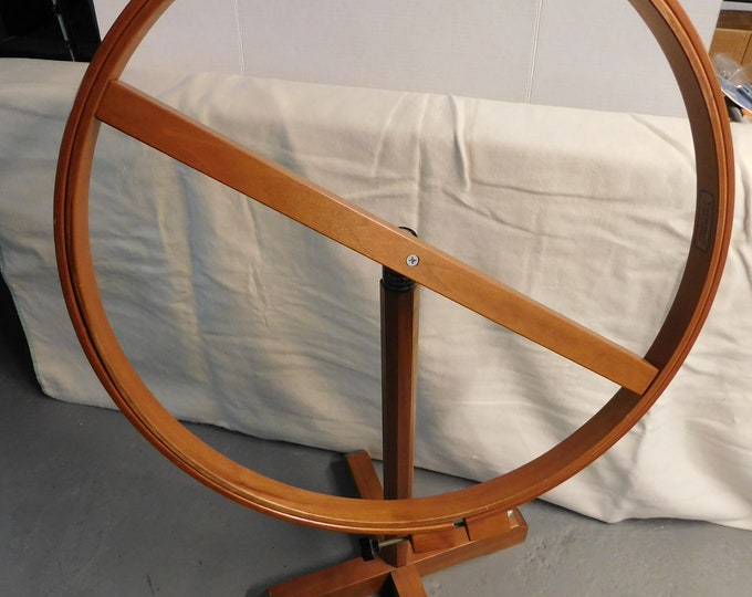 Norwood Cherrywood Quilting Needlework Tilting & Rotating 24” Hoop ...