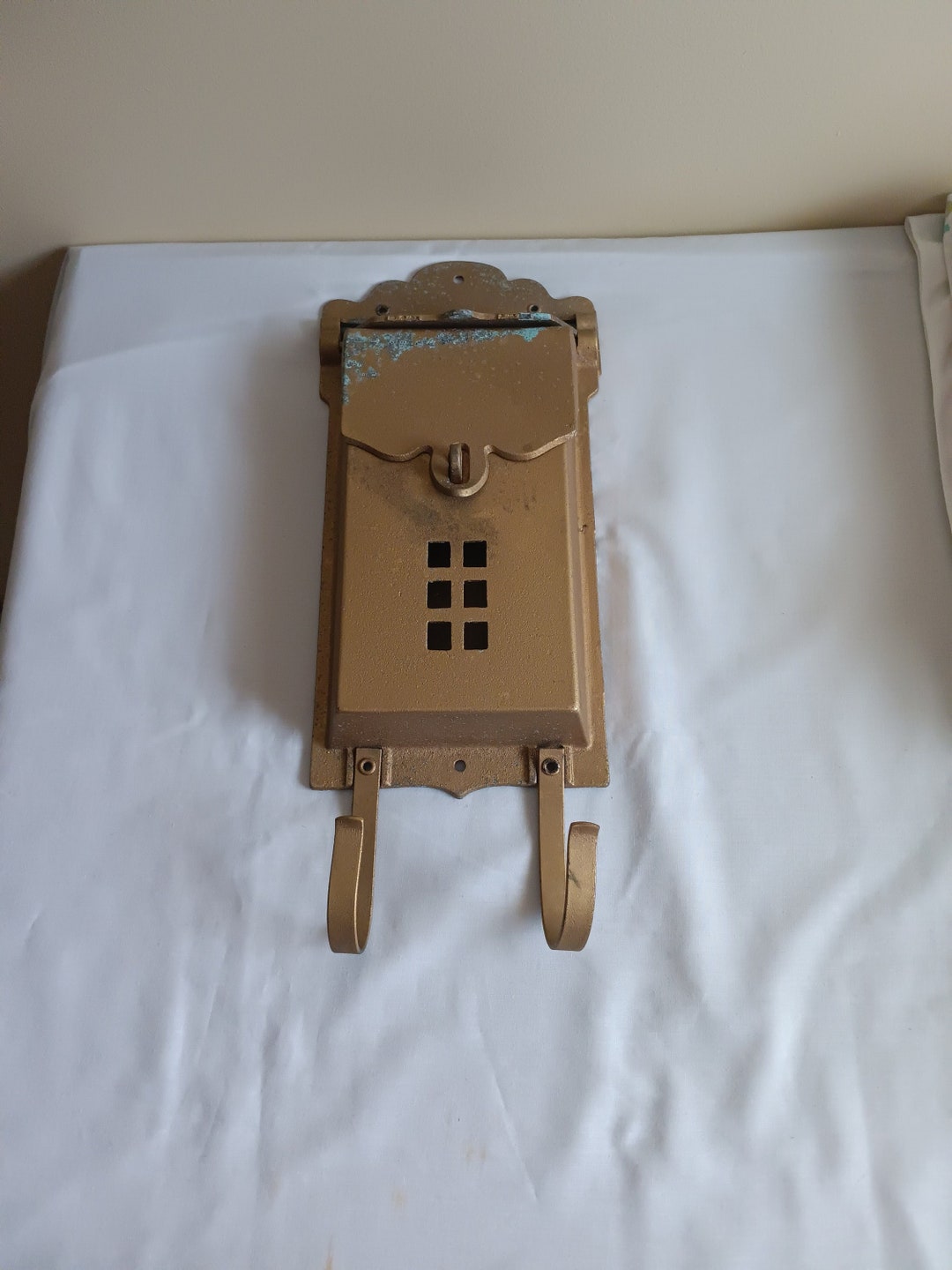 Vintage MAILBOX With Newspaper Clamps - Etsy