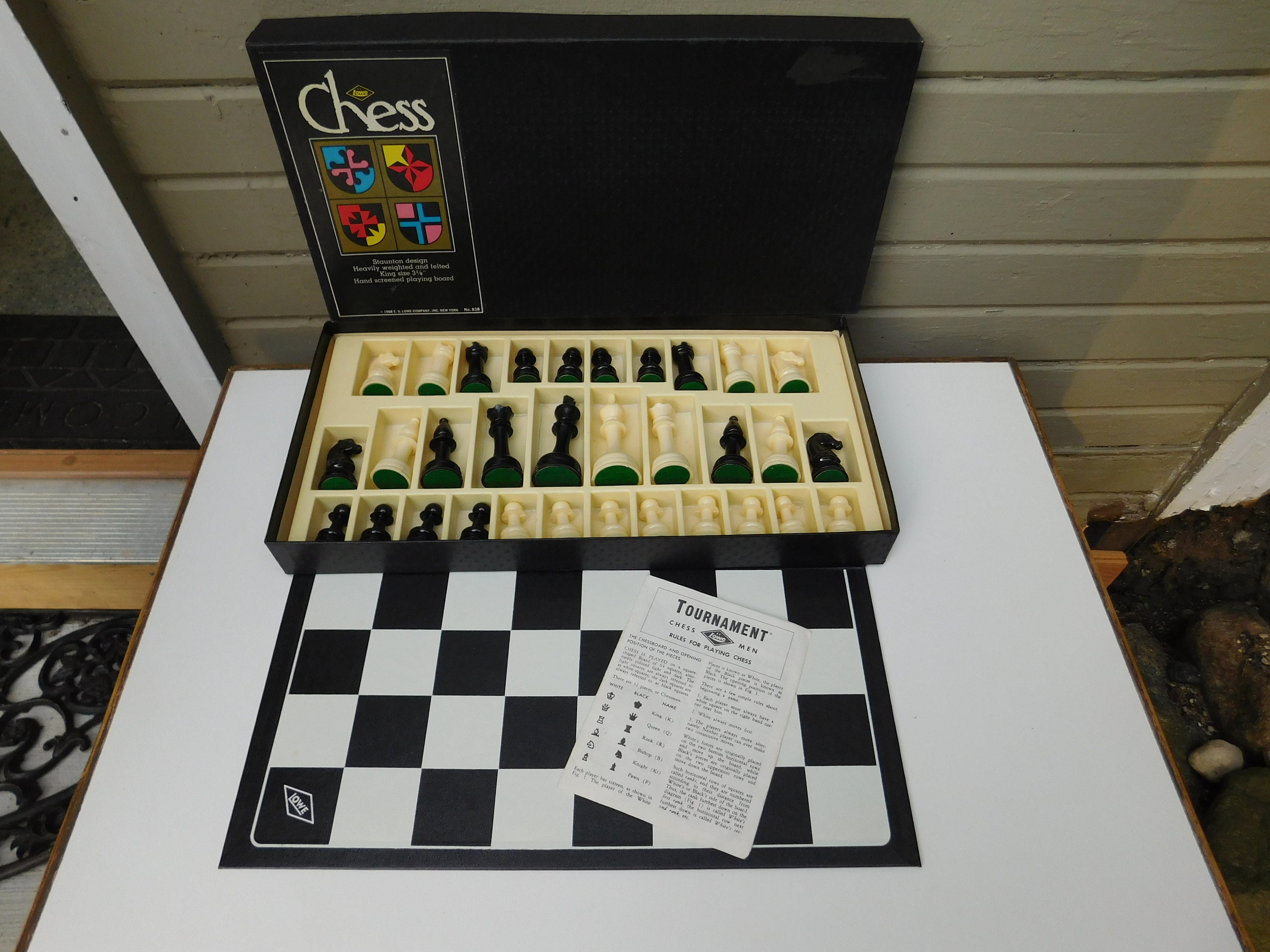 Lowe Chess for sale | Only 2 left at -60%