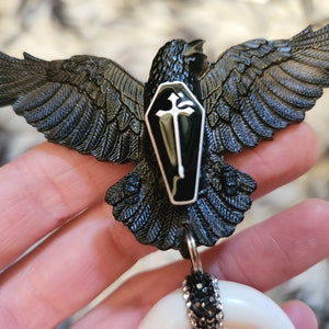 Raven Hair Clip - Goth Hair Clip - Moon Raven - Resin Hair Barrette ...