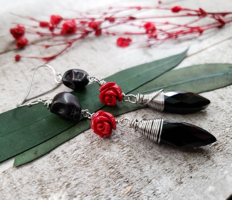 Goth Skull Earrings - Skull Rose Earrings - Gothic Jewelry - Red Rose ...
