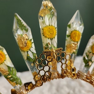 Queen Bee Head Piece - Daisy Flower Crown - Floral Headpiece - Festival ...