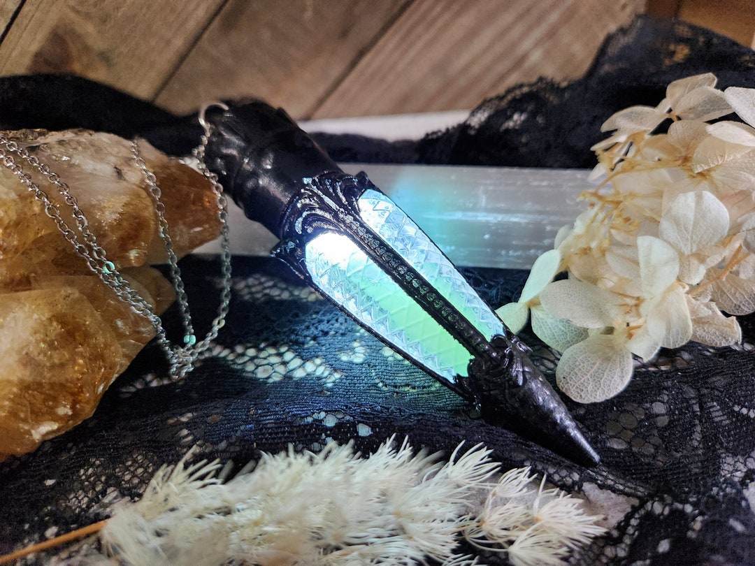 Green Slime - Goth Vial Necklace - Cosplay Jewelry - Gothic Vial - Vial ...