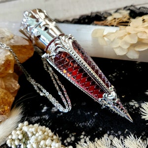 Vampire Blood Elixir - Goth Vial Necklace - Cosplay Jewelry - Vampire ...