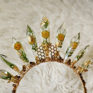 Queen Bee Head Piece - Daisy Flower Crown - Floral Headpiece - Festival ...