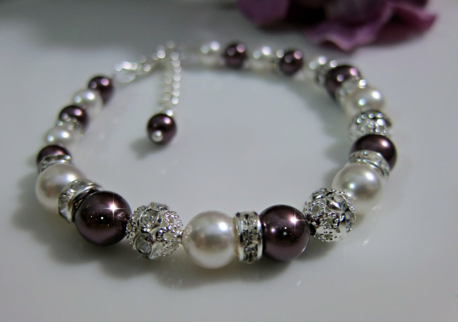 Bridesmaid Jewelry. Burgundy Mauve Maroon White Bracelet. - Etsy