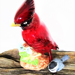 Northern Red Cardinal Winter Bird Figurine. LARGE 10 1/2" Tall Bright ...