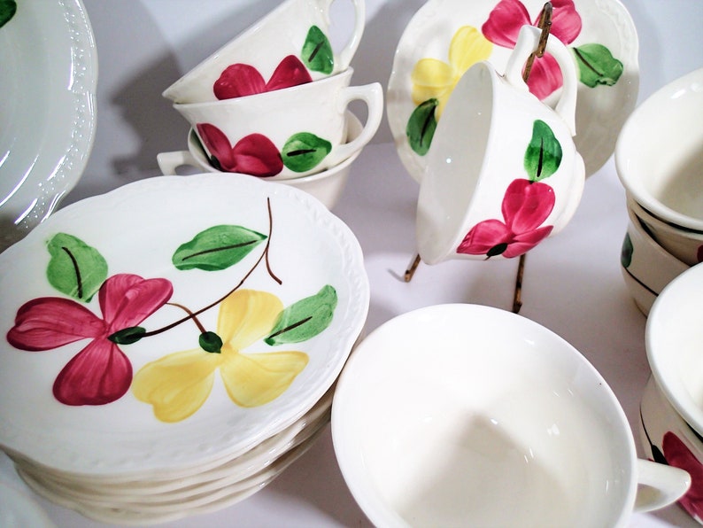 Stetson Hand Painted Heritage Dinnerware Set Yellow and Pink - Etsy