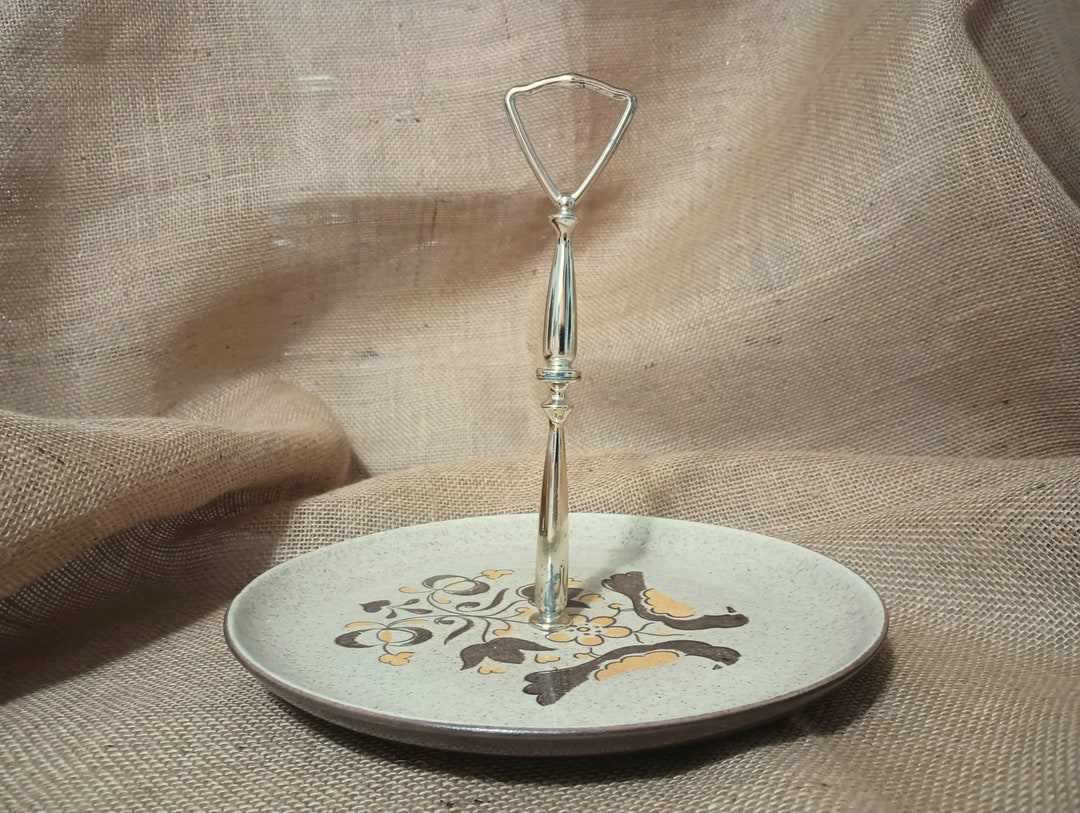 Redwing Pottery Turtle Dove Tid Bit Serving Tray. Yellow and Brown ...