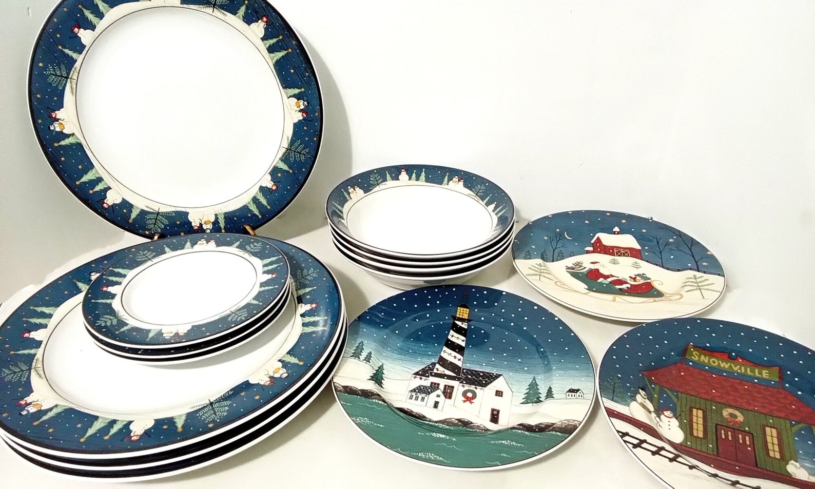 Sakura home for the Holidays Dinnerware. Designed by Warren Kimble 2001 ...