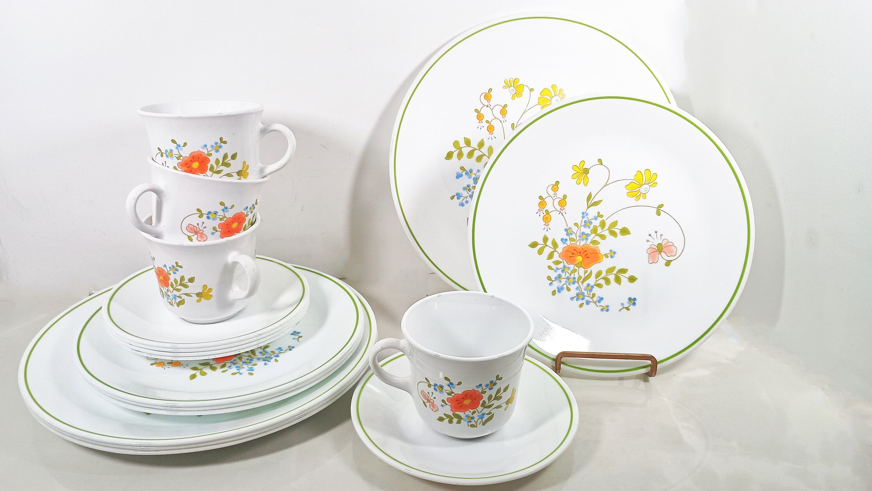Corning Corelle Wildflower Coffee Cups, Dinner Plates, or Salad Plates ...