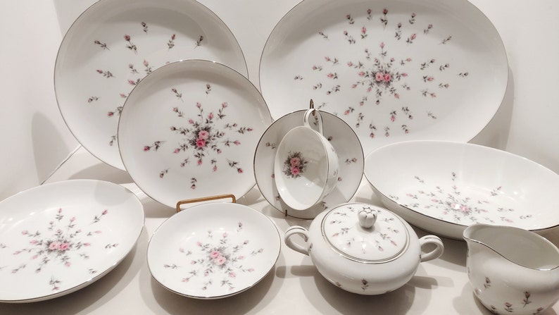 Harmony House Rosebud Fine China 1959, Pink Rosebud Pattern, Platinum ...