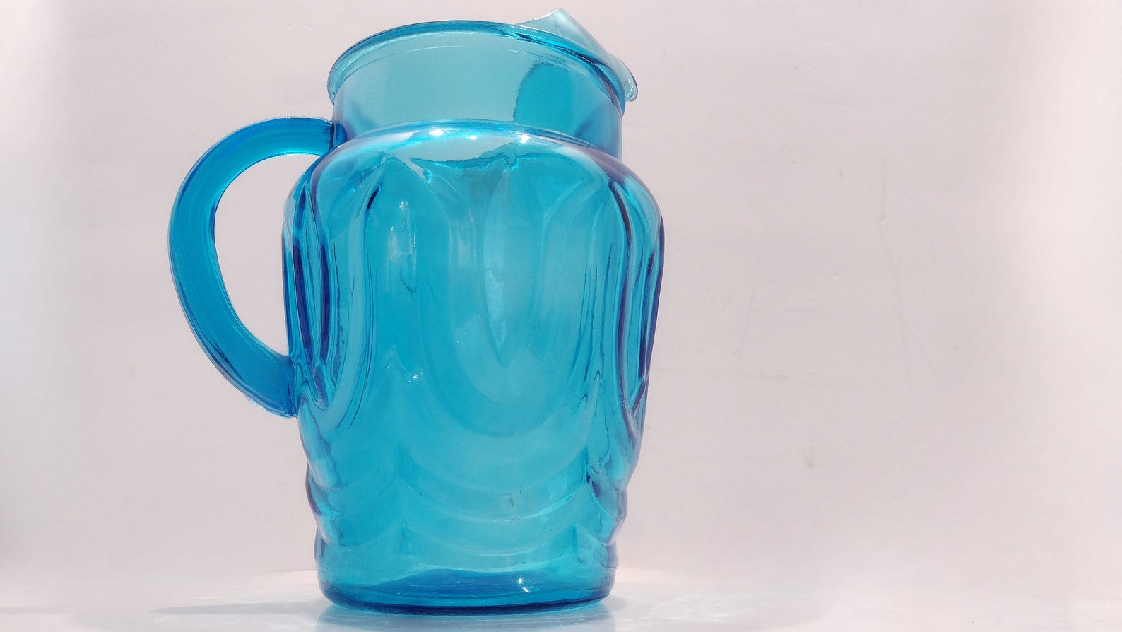Anchor Hocking Colonial Blue Tulip 80 Ounce Glass Pitcher. - Etsy