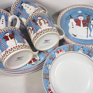 Sakura "snowman" Dinnerware. Designed by Debbie Mumm 1997. 16-piece ...