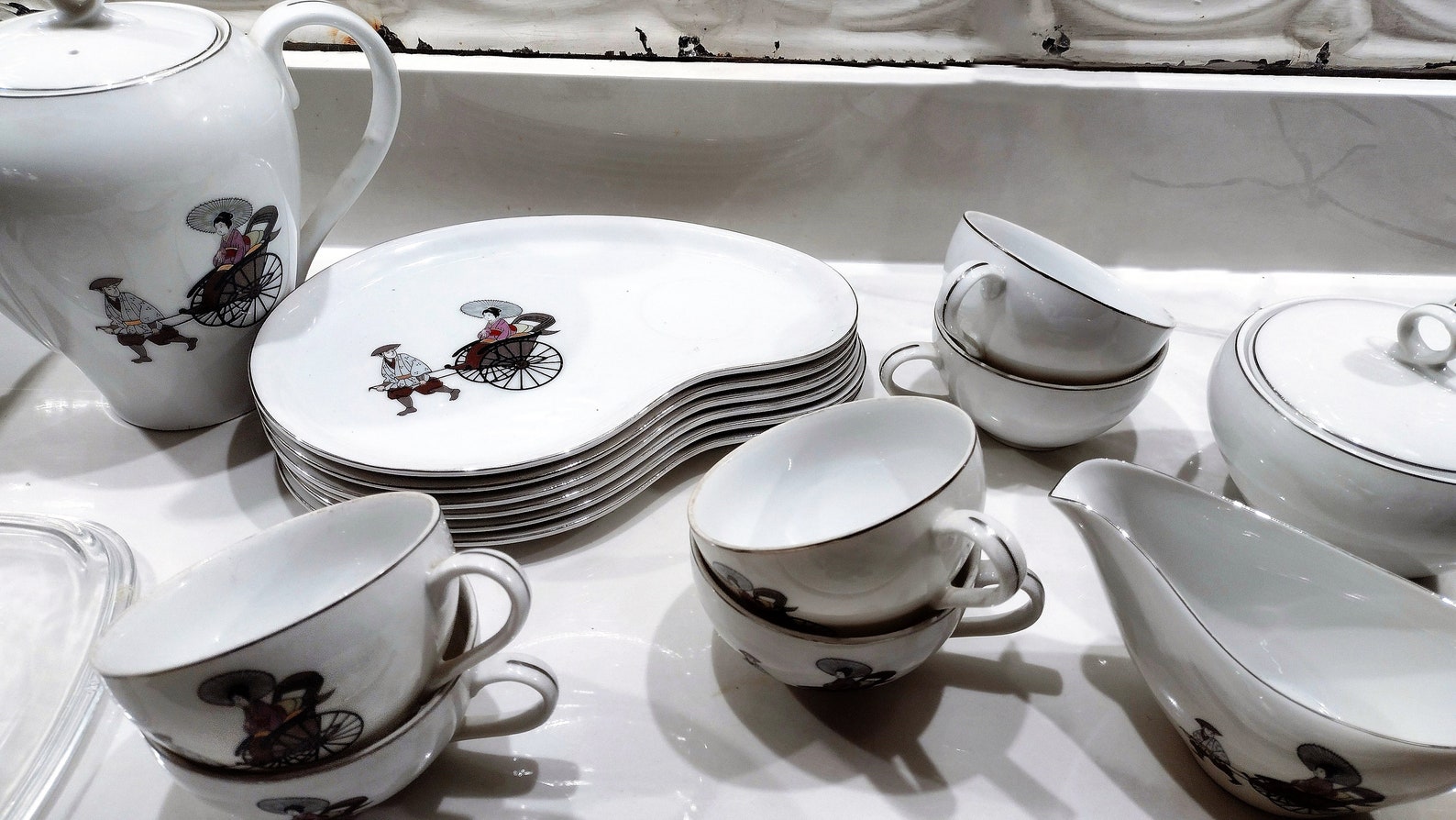 Arita Rickshaw Rikisha Luncheon Set Service for 6 Cups and - Etsy