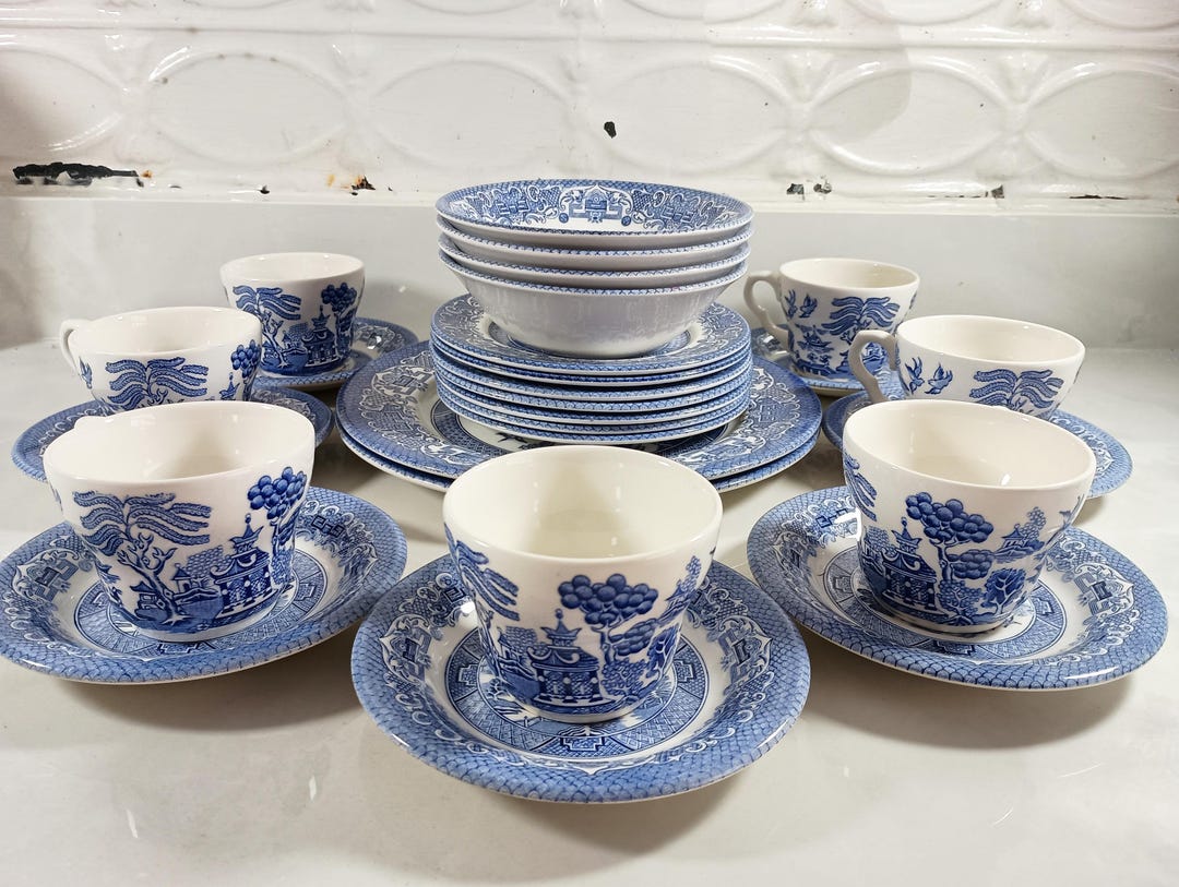 Blue Willow Ironstone Dinnerware Set: 27-piece English Transferware ...