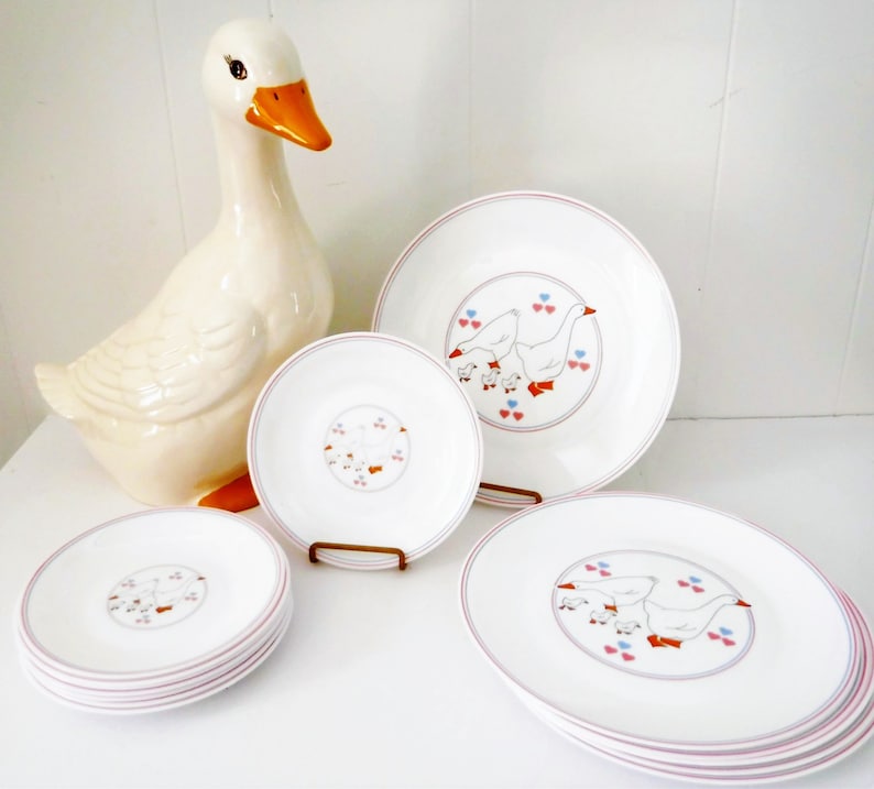 Arcopal France Hearts & Geese Milk Glass Sets of 2 Dinner Plates or 2 ...