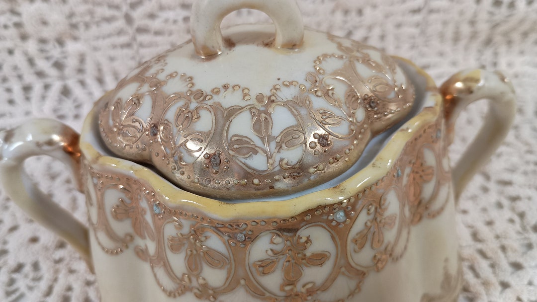 Antique Maple Leaf Nippon Morimura Gumi Ornate Gold Moriage Covered ...